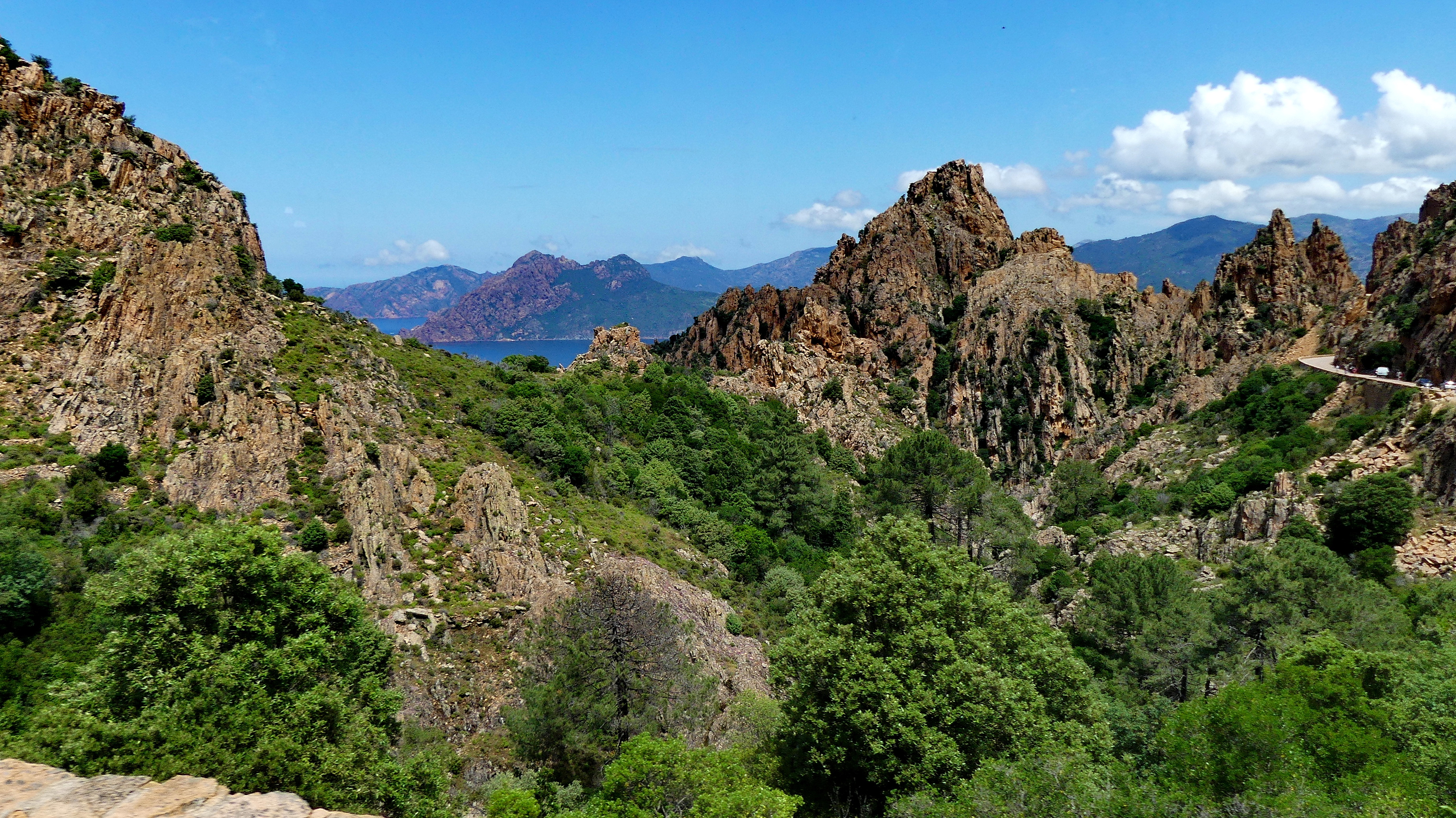 Aida-Ausflug AJA02 / wir besuchen die bizarren Felslandschaften der ...